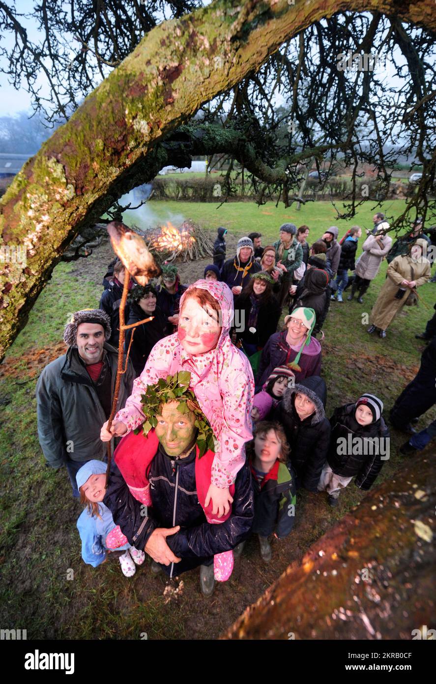Torrential rain didn't stop a wassailing ceremony ay Nibley House ...