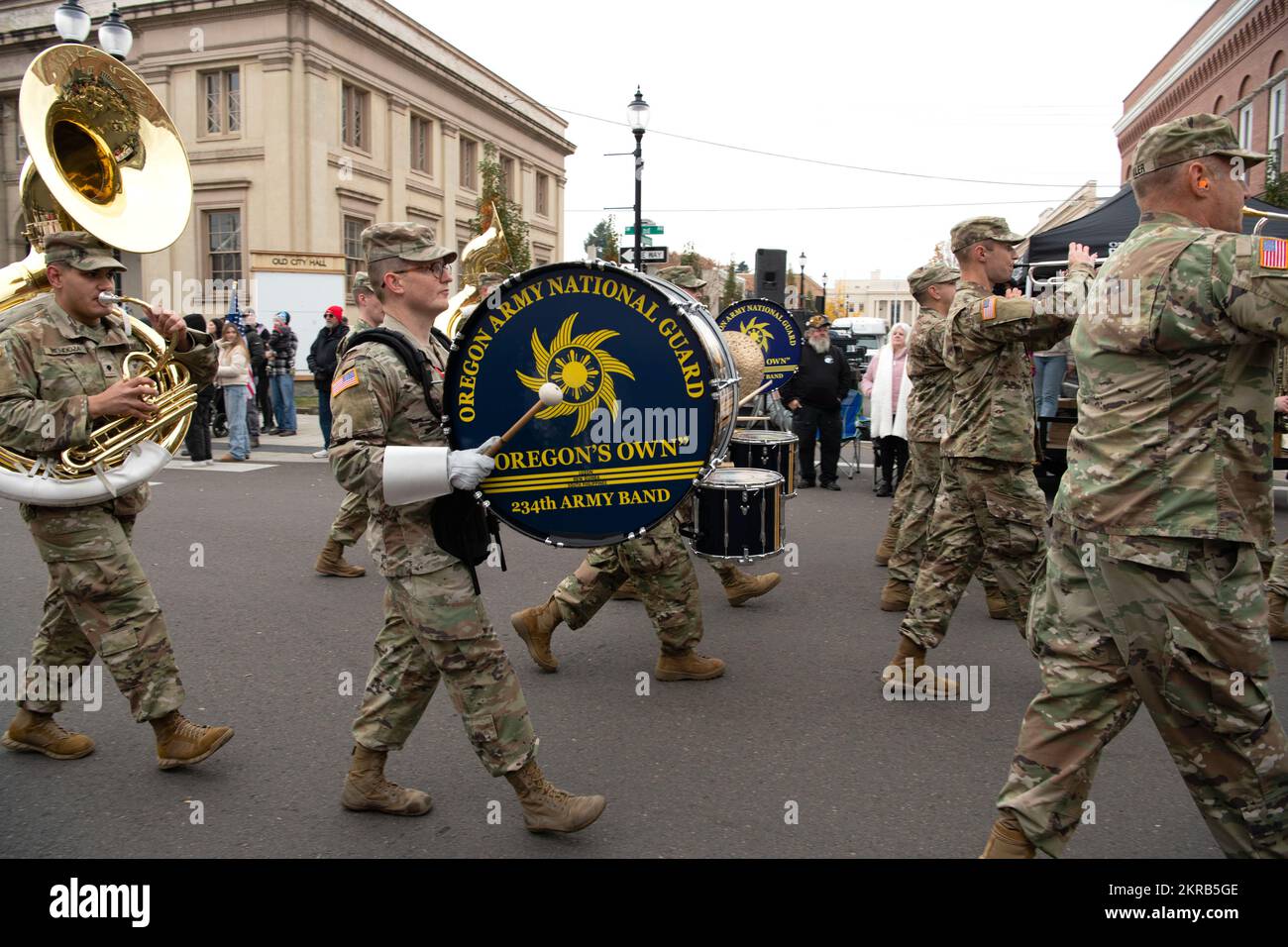 Members of the Oregon National Guard 234th Army Band take part in the ...