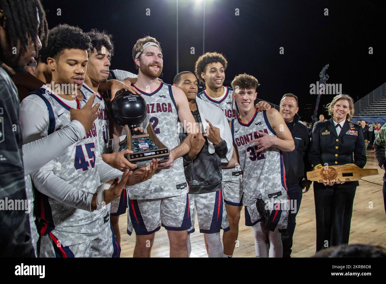 SAN DIEGO (Nov. 11, 2022) Gonzaga University Men’s Basketball players ...