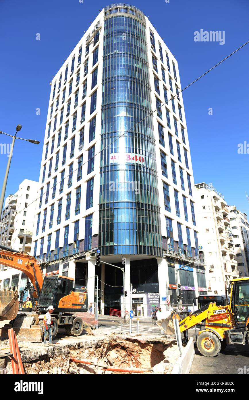 Construction at the new city entrance project on the junction of Jaffa ...