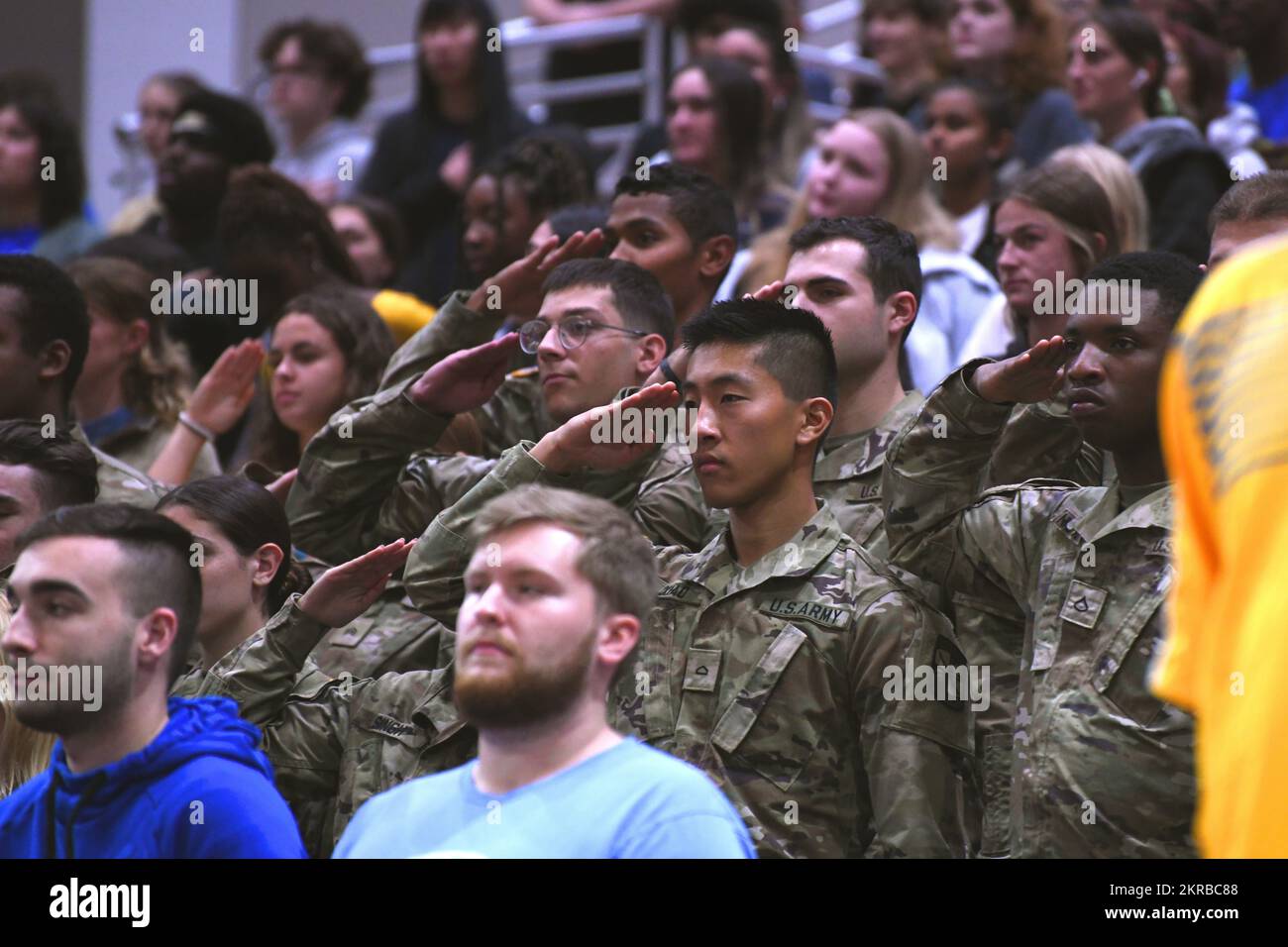 U.S. Army cadets with the Hofstra University Reserve Officers Training ...