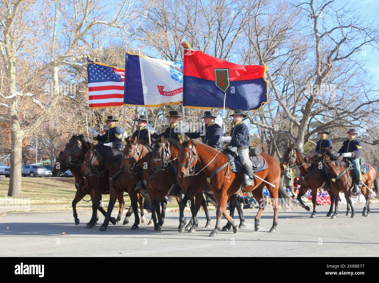 The 1st Infantry Division Commanding General’s Mounted Color Guard ...