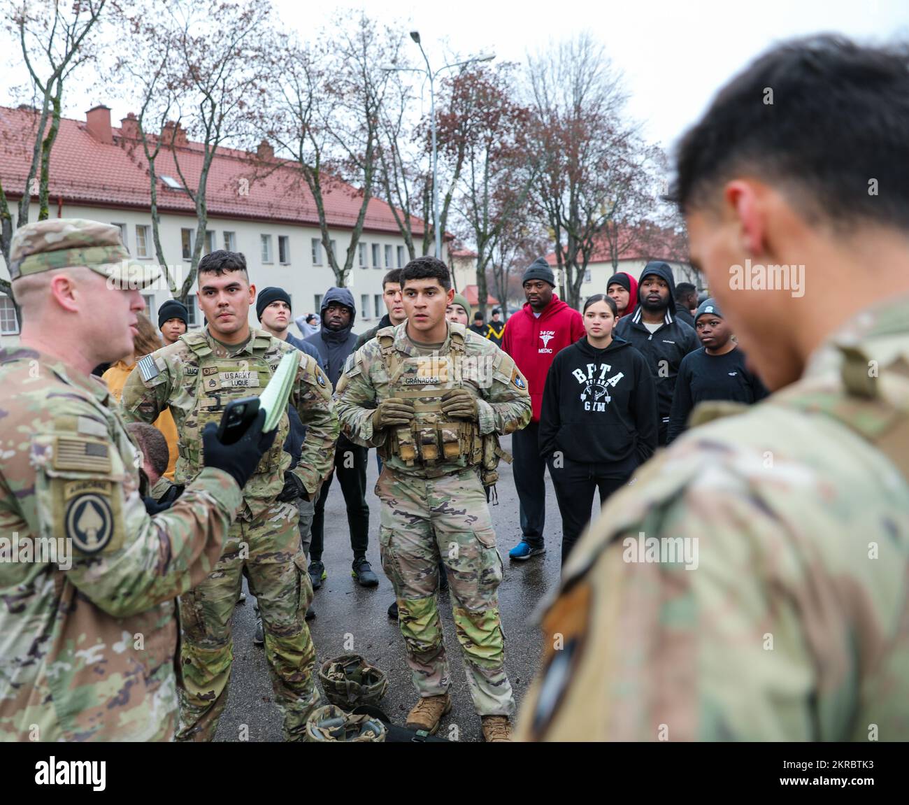 U.S. Soldiers assigned to 3rd Battalion, 8th Cavalry Regiment, 3rd ...