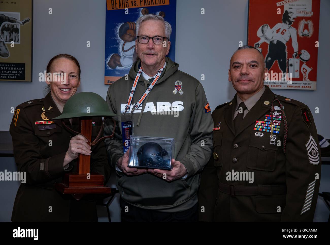 Major u s army infantry division hi-res stock photography and images ...