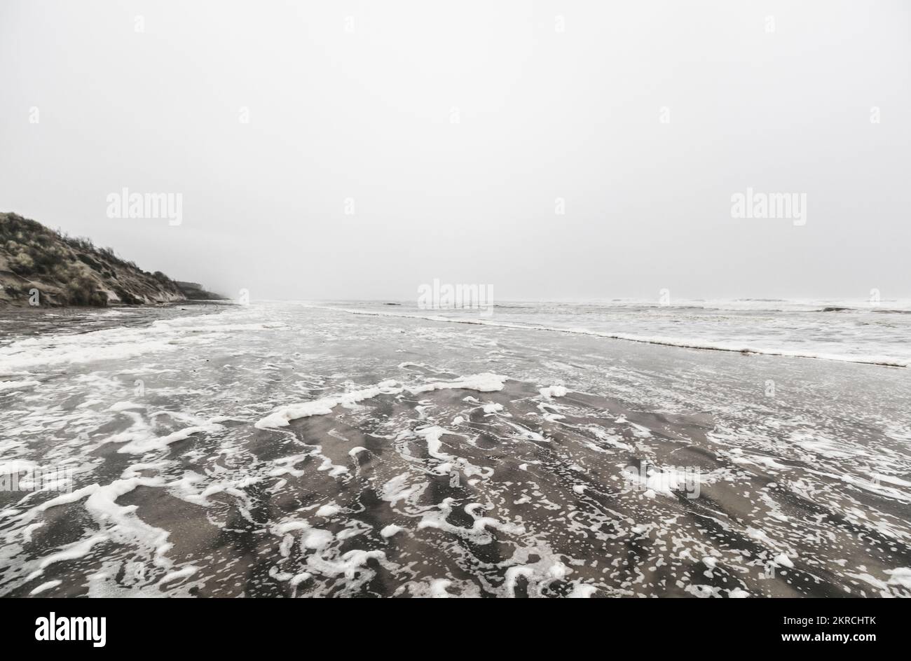Lashing rain hi-res stock photography and images - Alamy