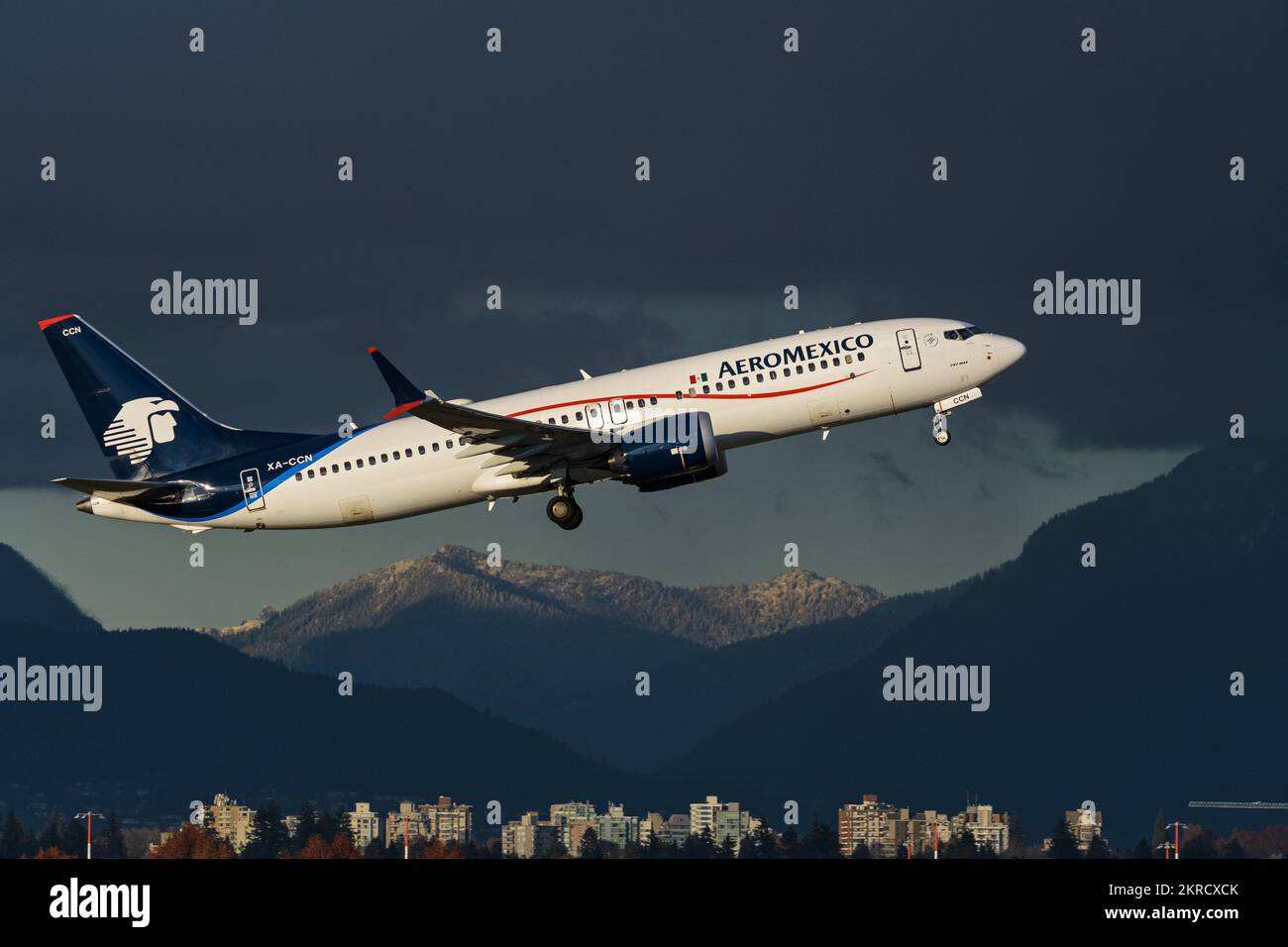 Avión aeromexico hi-res stock photography and images - Alamy