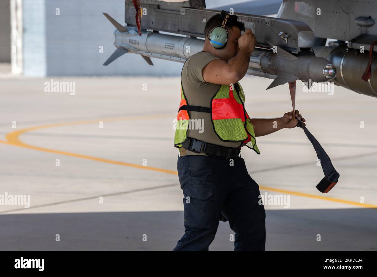 77th expeditionary fighter generation squadron hi-res stock photography ...