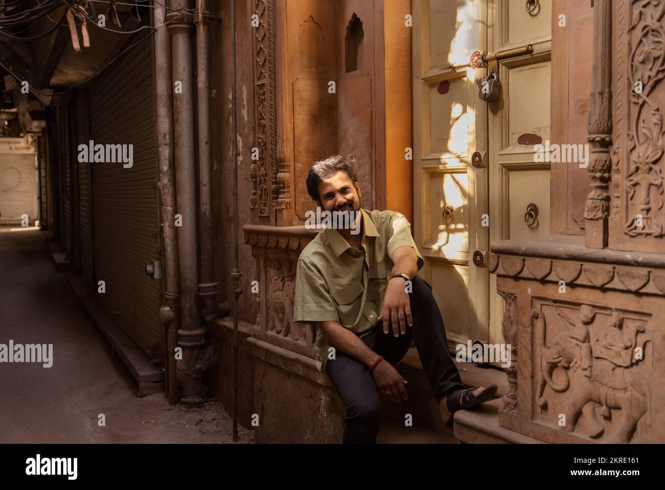 Sitting at door hi-res stock photography and images - Alamy