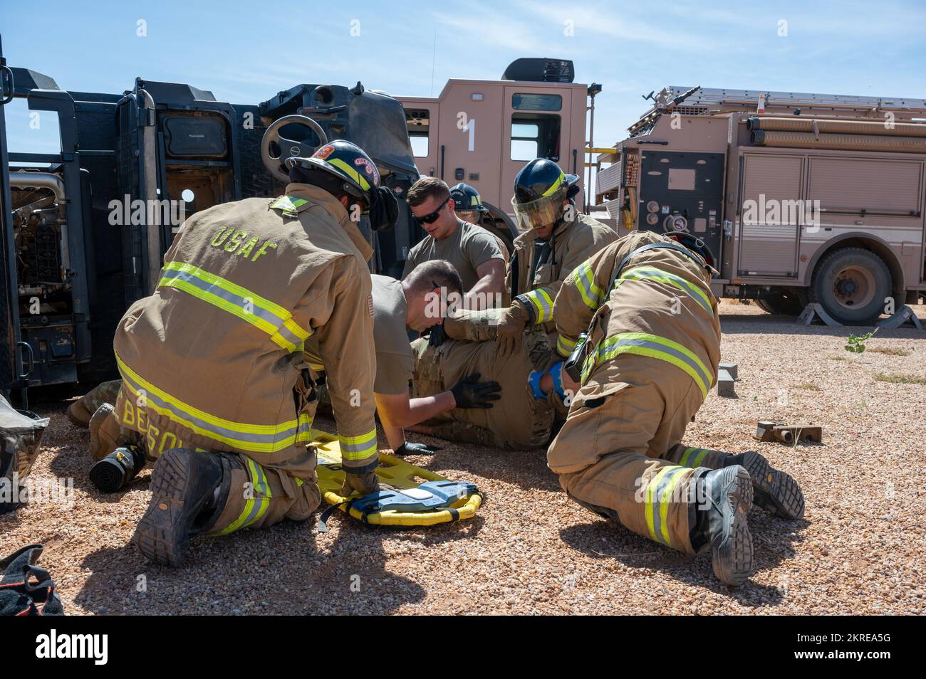 Vehicleextraction hi-res stock photography and images - Alamy