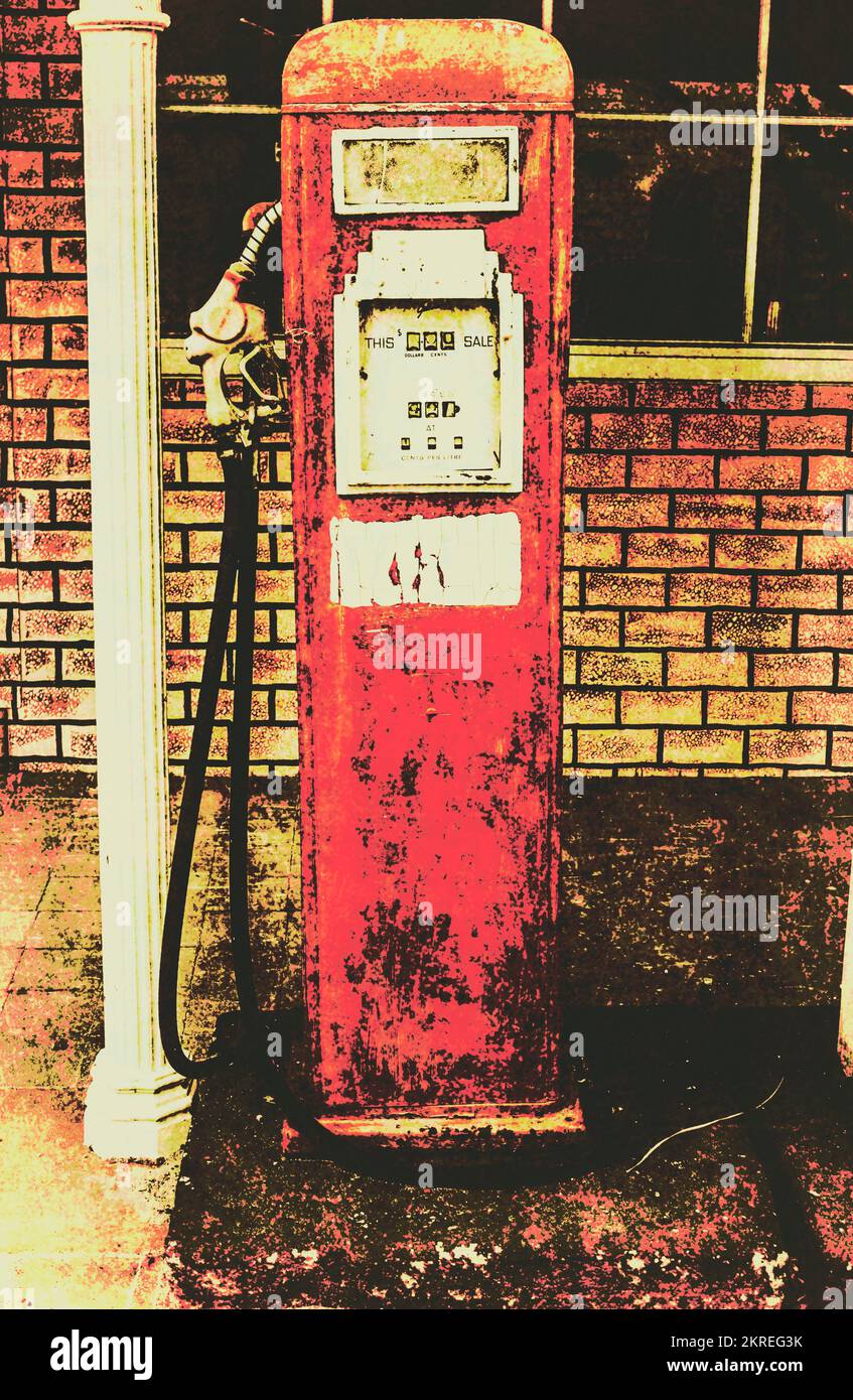 Old petrol stations and garage hi-res stock photography and images - Alamy