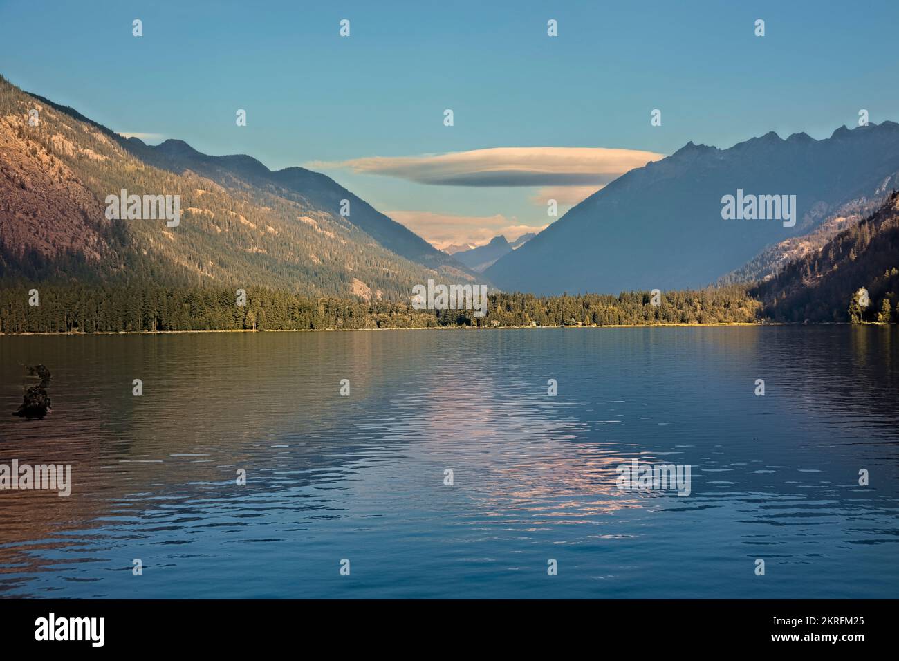 View across Lake Chelan in the North Cascades National Park, Stehekin ...