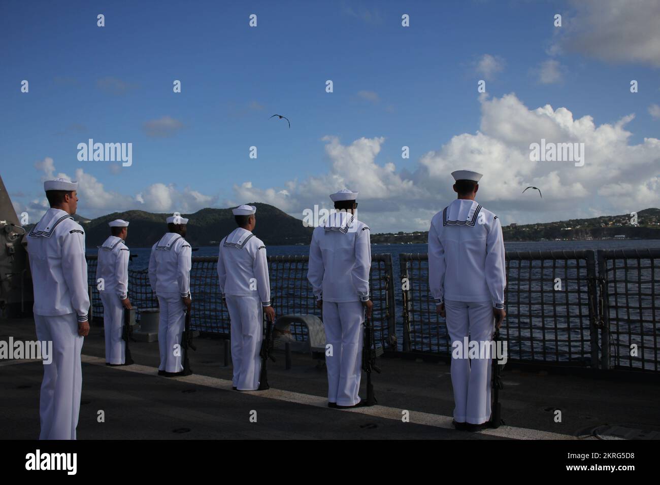 221116-N-N3764-0302 SINT EUSTATIUS, Netherlands - (Nov. 16, 2022 ...