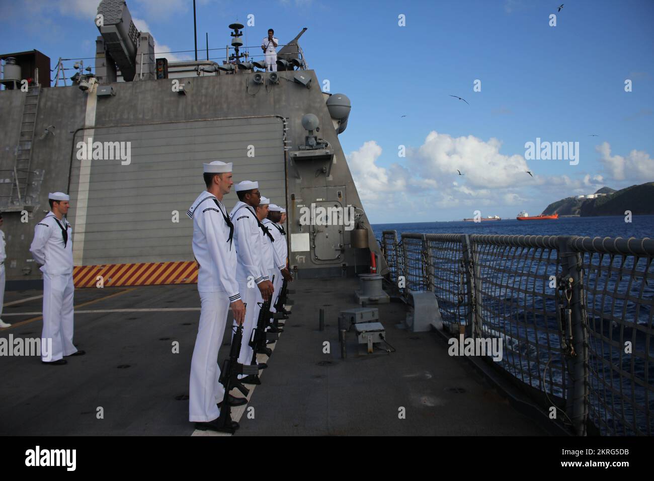 221116-N-N3764-0301 SINT EUSTATIUS, Netherlands - (Nov. 16, 2022 ...