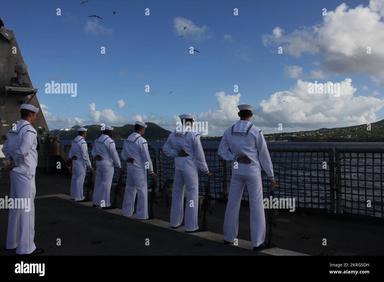 221116-N-N3764-0300 SINT EUSTATIUS, Netherlands - (Nov. 16, 2022 ...