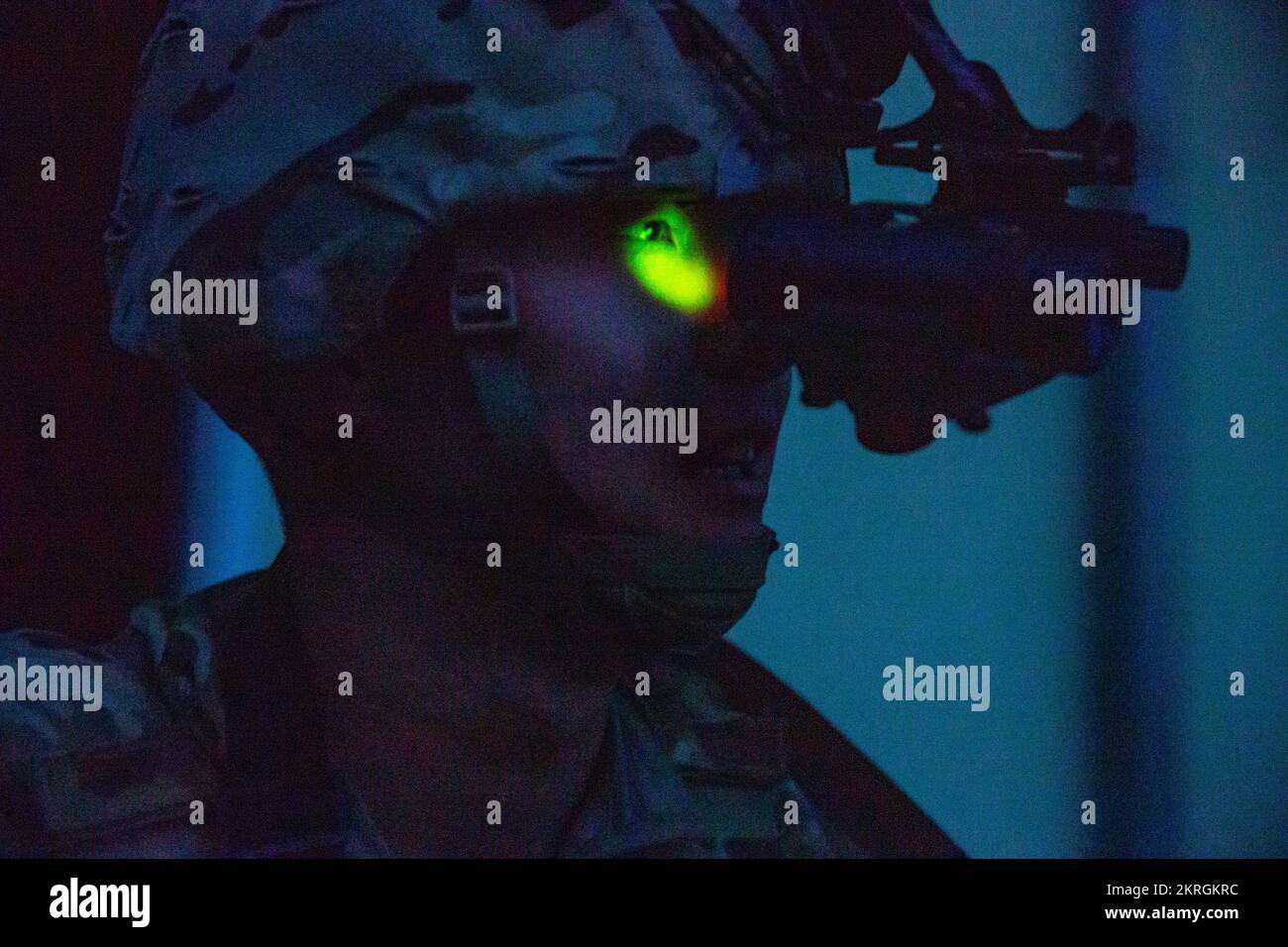 U.S. Army 1st Lt. Daniel Ko, an M1 Abrams System maintainer with United ...