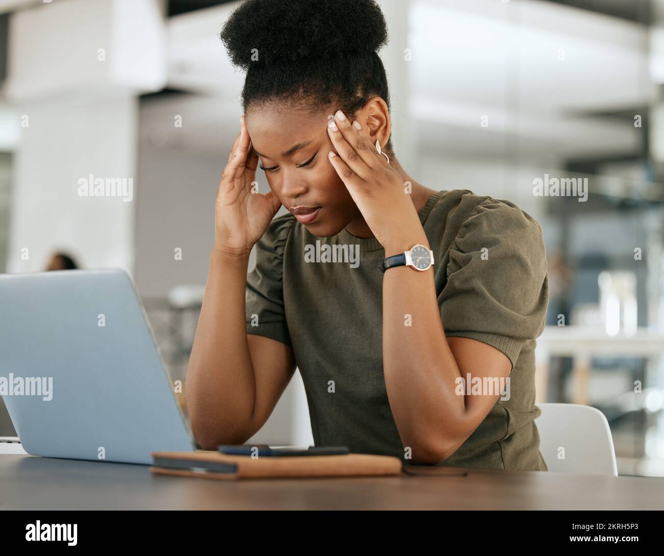 Pain headache woman girl female hi-res stock photography and images - Alamy