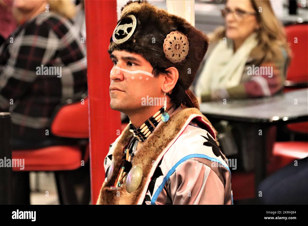 A member of the Wisconsin Dells Singers of the Ho-Chunk Nation of ...