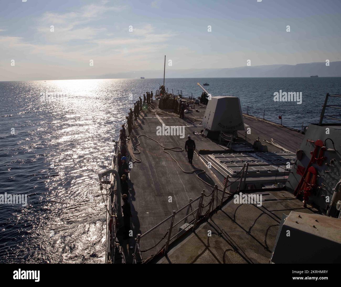 221117-N-EH998-1047 RED SEA (Nov. 17, 2022) Guided-missile destroyer ...