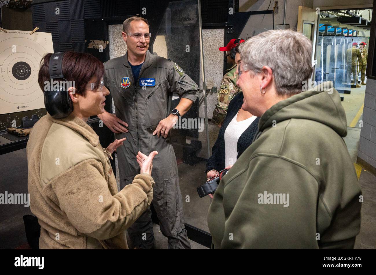 Eic pistol match hi-res stock photography and images - Alamy