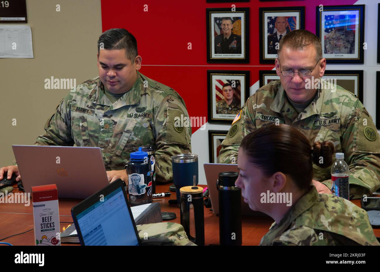 Major Gary Barney and Sergeant Major Fredric Trunzo, 2nd Squadron ...