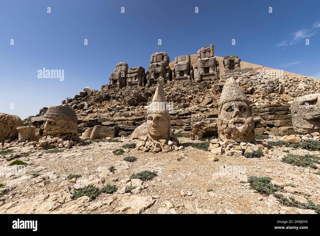 Mount Nemrut, Nemrut Dagi, east terrace and tomb(tumulus), head statues ...