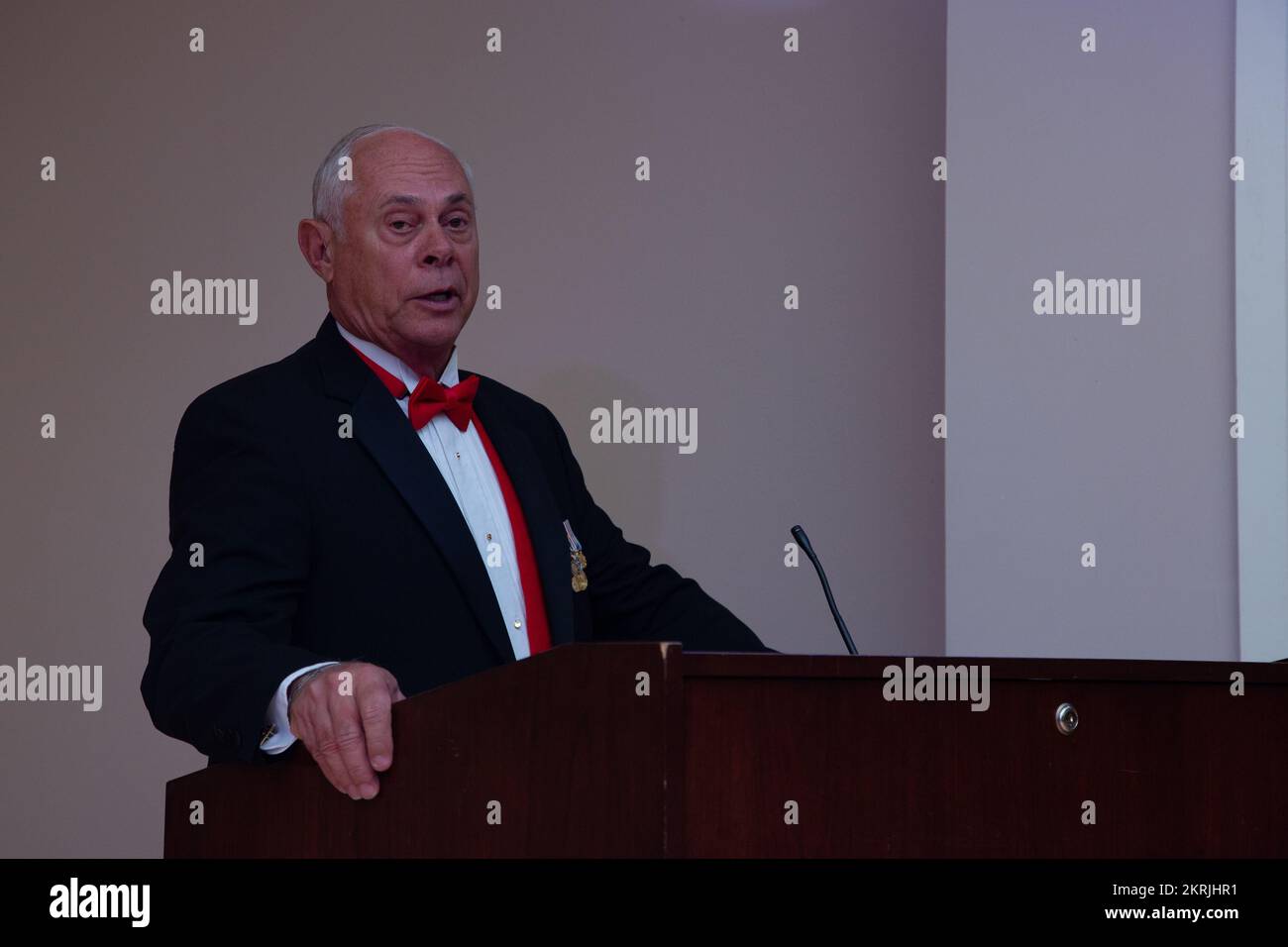 Retired U.S. Marine Corps Maj. Gen. Robert Dickerson, guest of honor ...