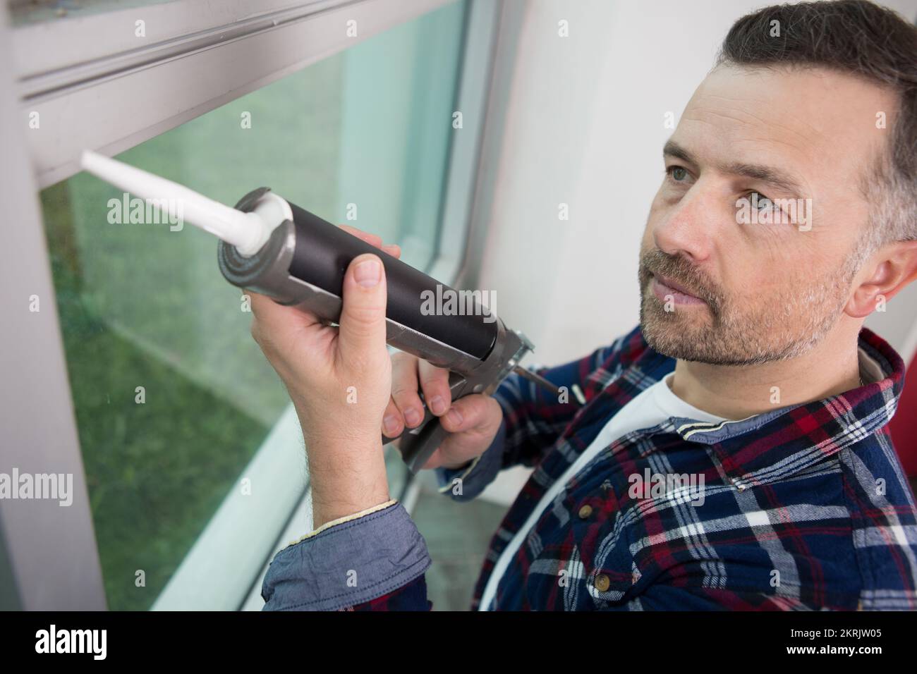 Adhesive silicon hi-res stock photography and images - Alamy