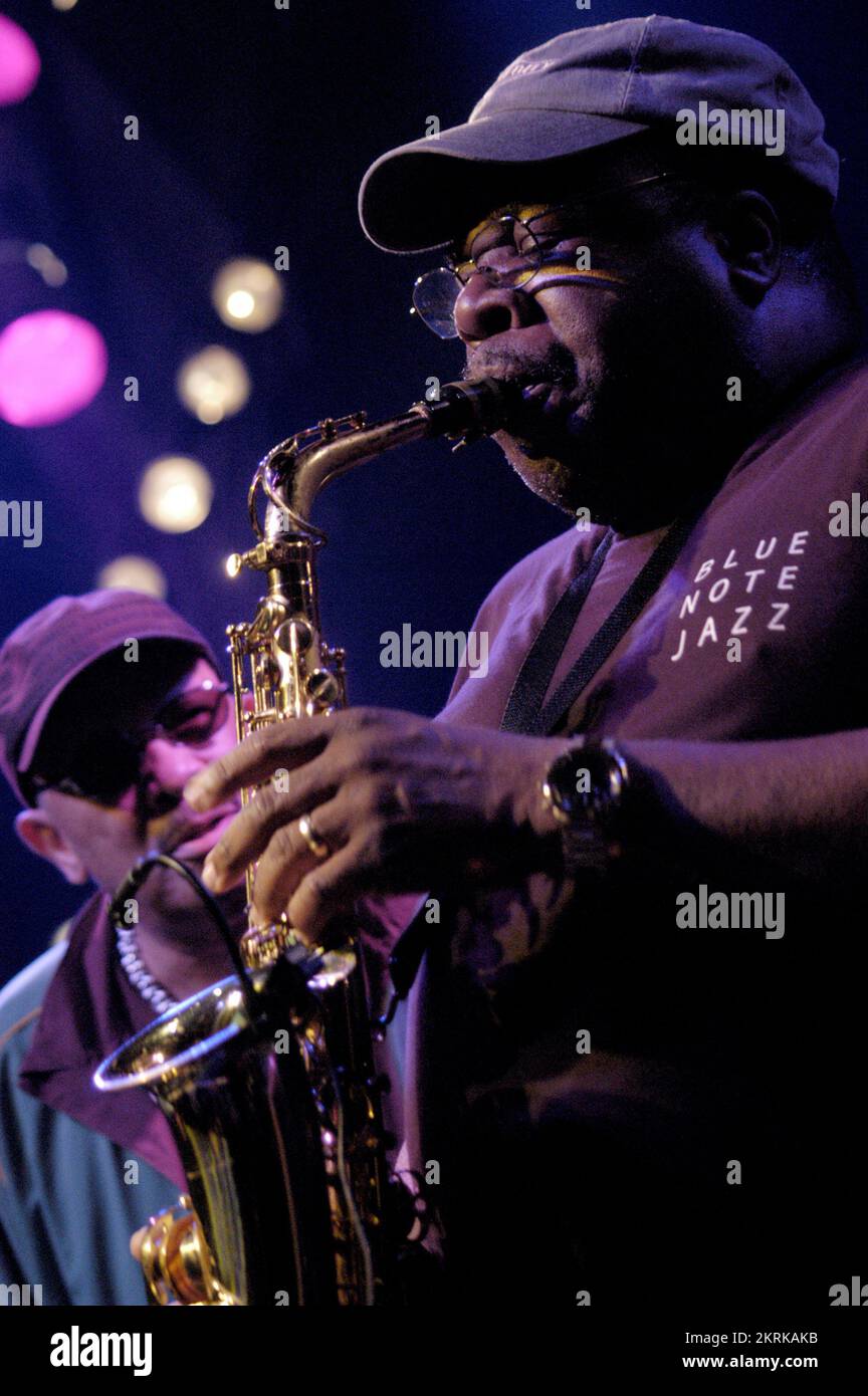 RAY GASKINS, SAXOPHONE, 2006: Legendary saxophone Ray Gaskins in the ...