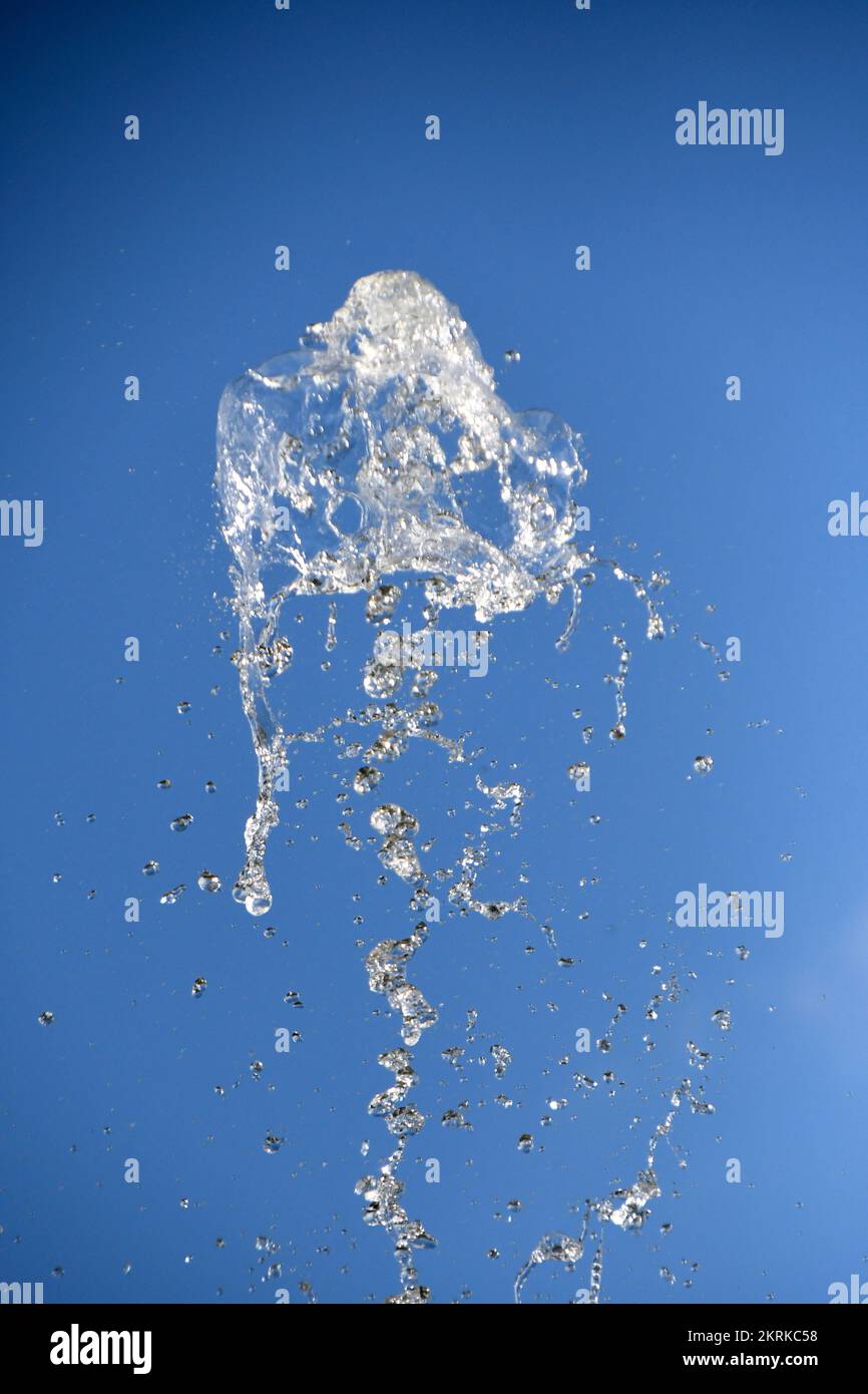 Water stop motion hi-res stock photography and images - Alamy