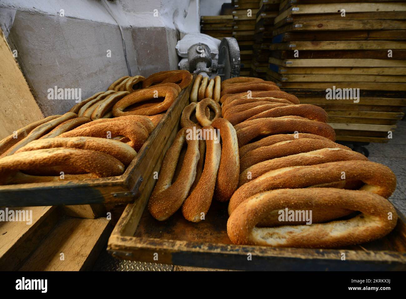 Kaek and bread hi-res stock photography and images - Alamy