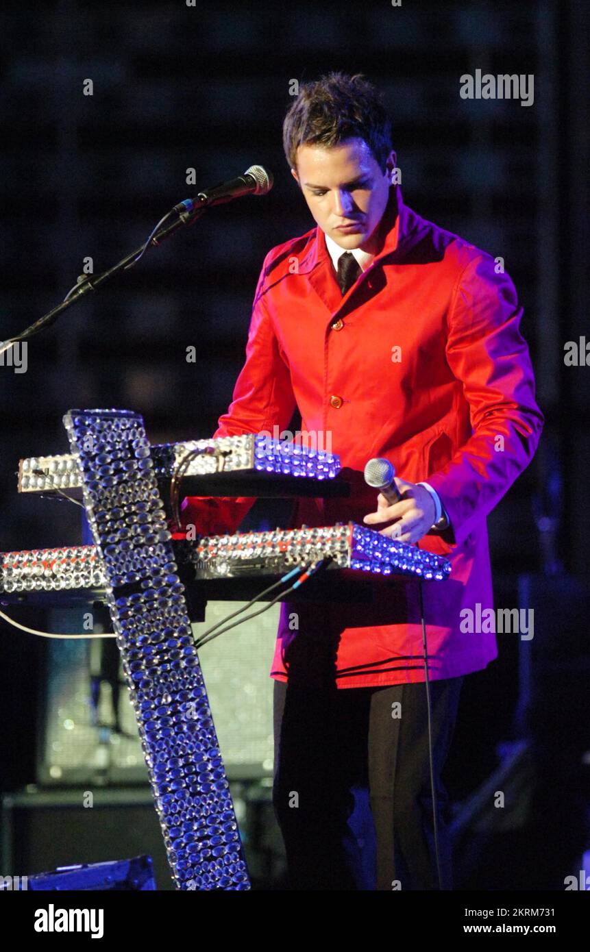 Hot fuss the killers hi-res stock photography and images - Alamy