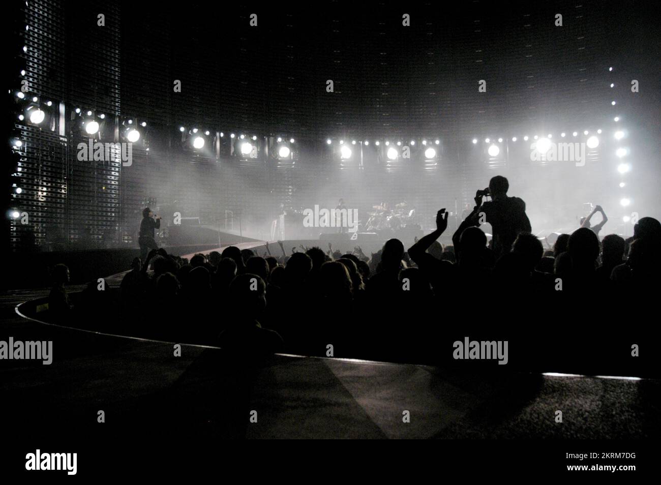 Stadium gig hi-res stock photography and images - Alamy