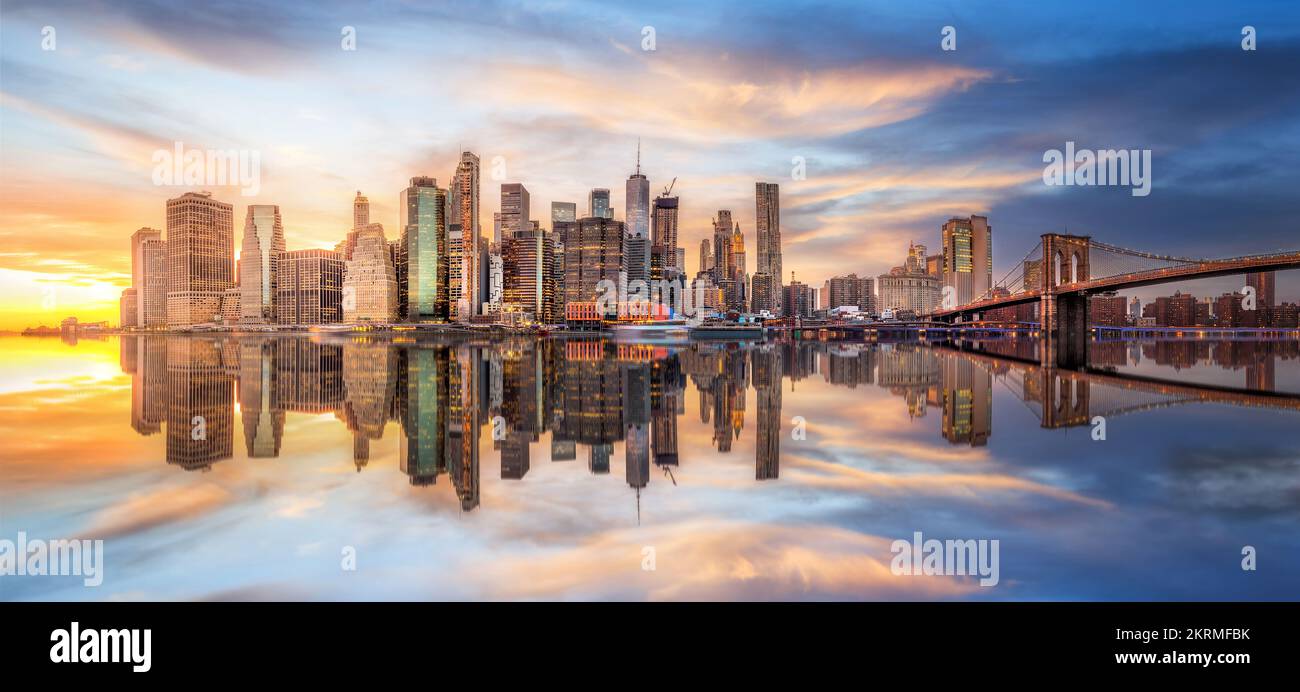 Amazing sunset near modern skyscrapers hi-res stock photography and ...