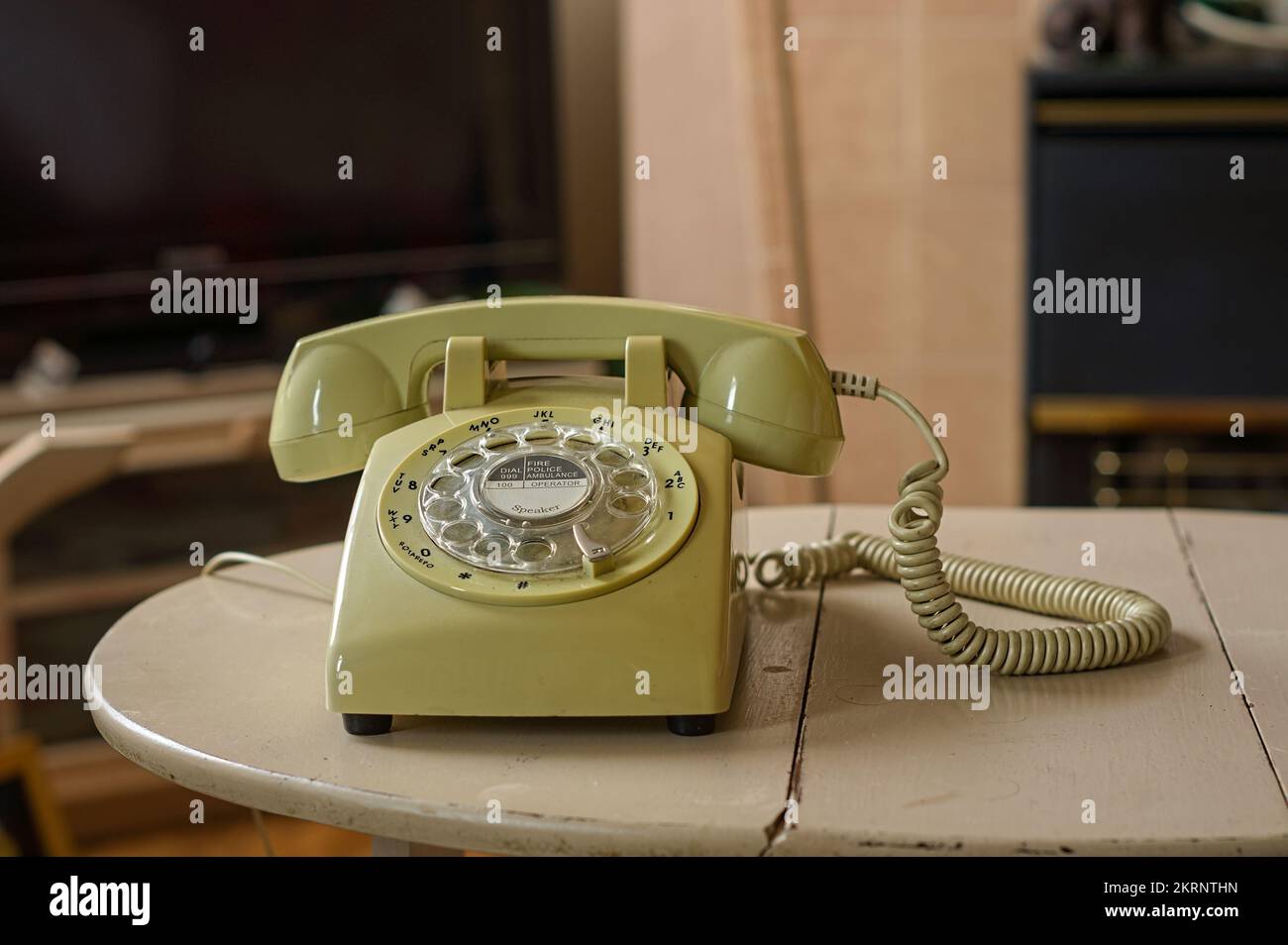 Rotary table hi-res stock photography and images - Alamy