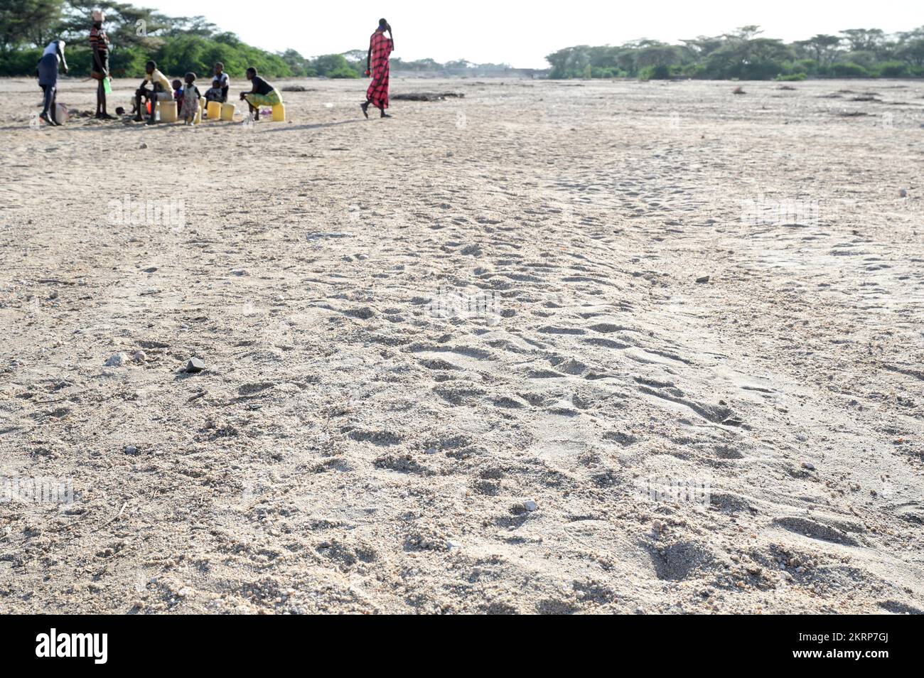 KENYA, Turkana, Lokichar, climate change, dry river Lagger, Turkana ...