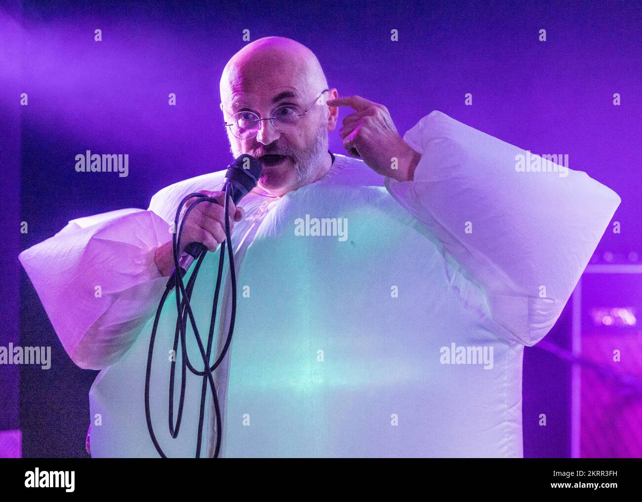 Antigen records hi-res stock photography and images - Alamy