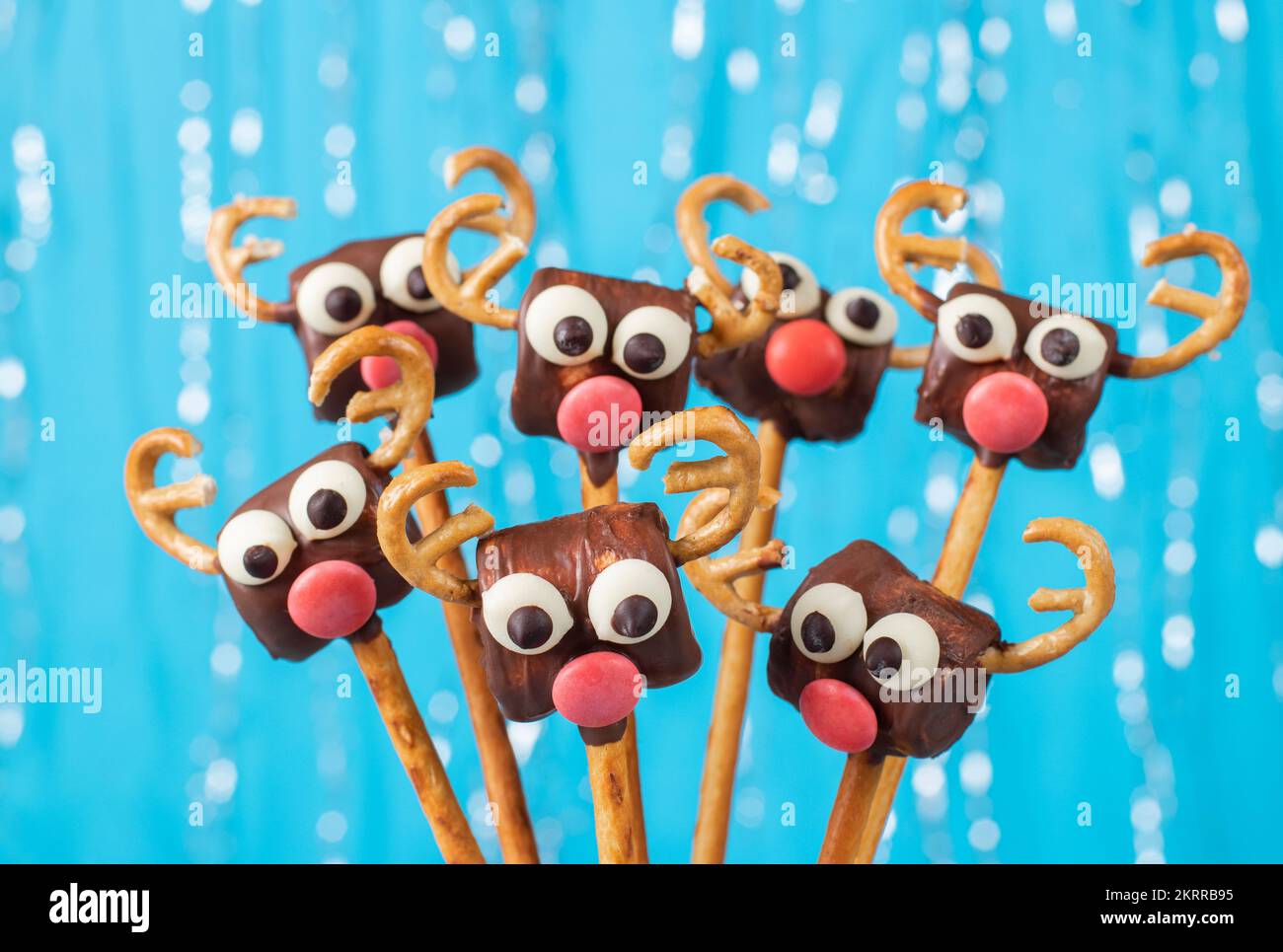 Cake pops Santa reindeers from marshmallows, sweet straw and chocolate ...