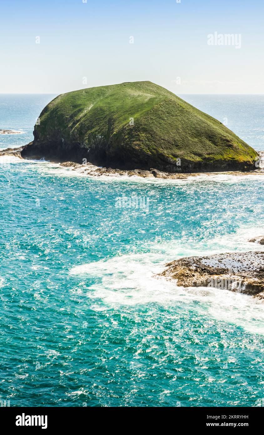 Trefoil island group hi-res stock photography and images - Alamy