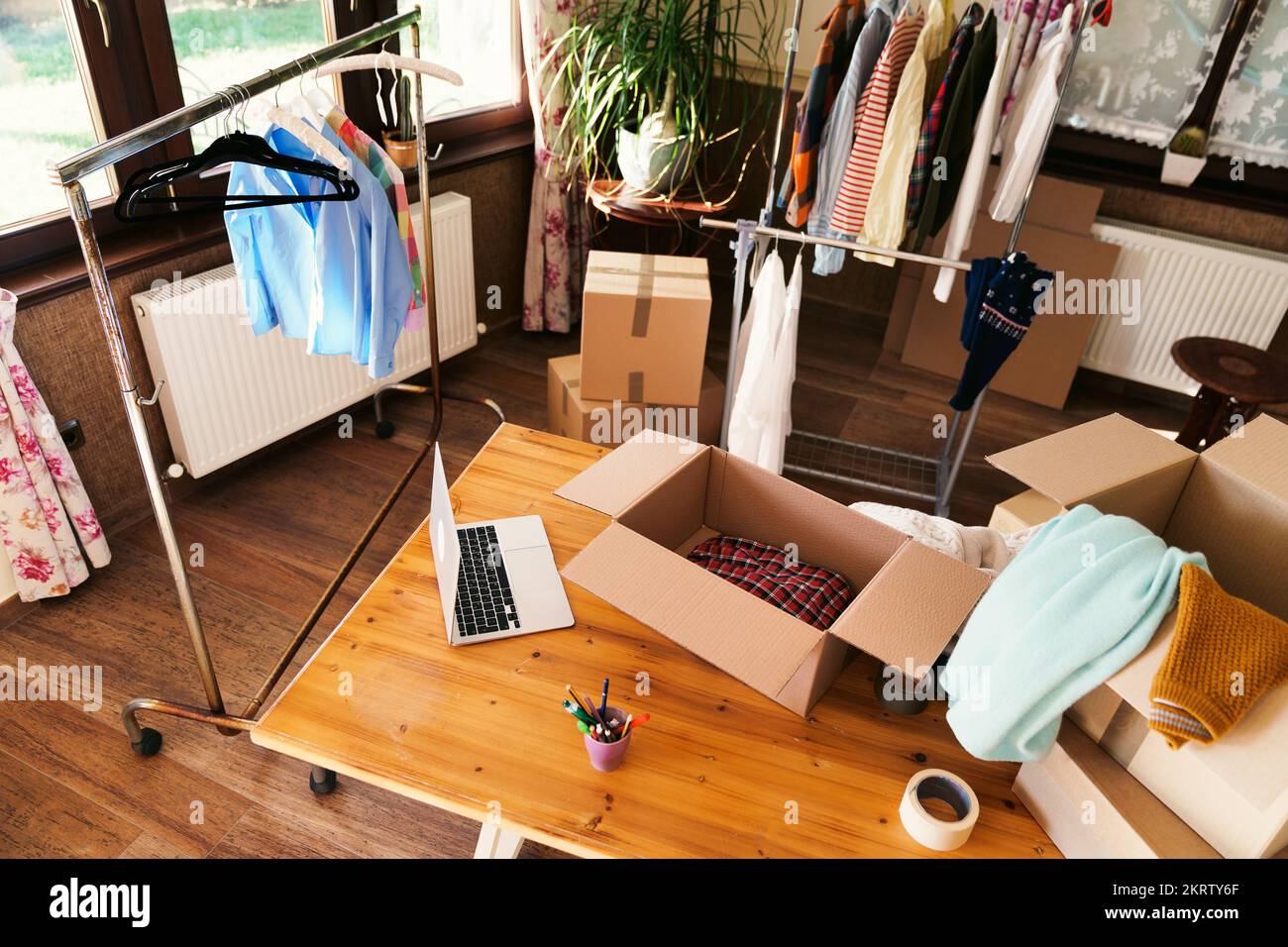 Donation desk hi-res stock photography and images - Alamy