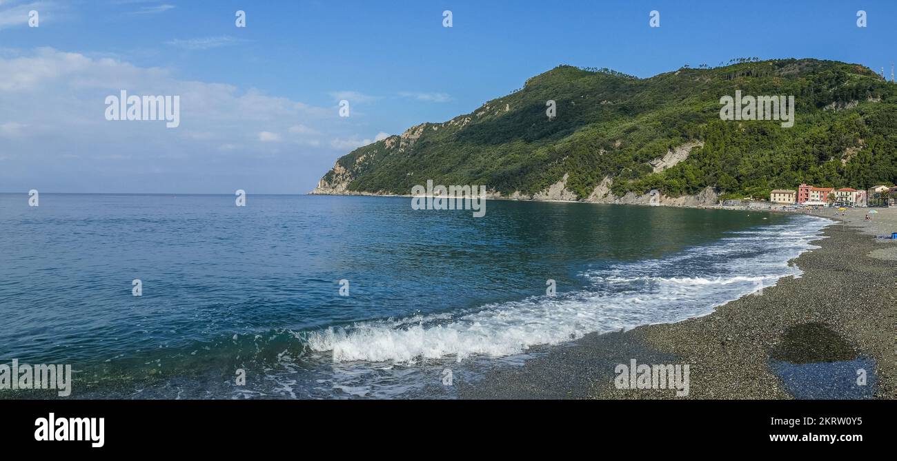 The beach of Riva Trigoso in Sestri Levante with clear blue water Stock ...