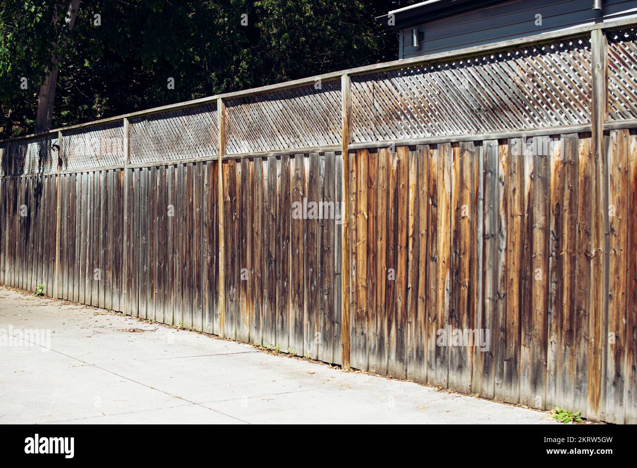 Rustic old fence Stock Photo - Alamy