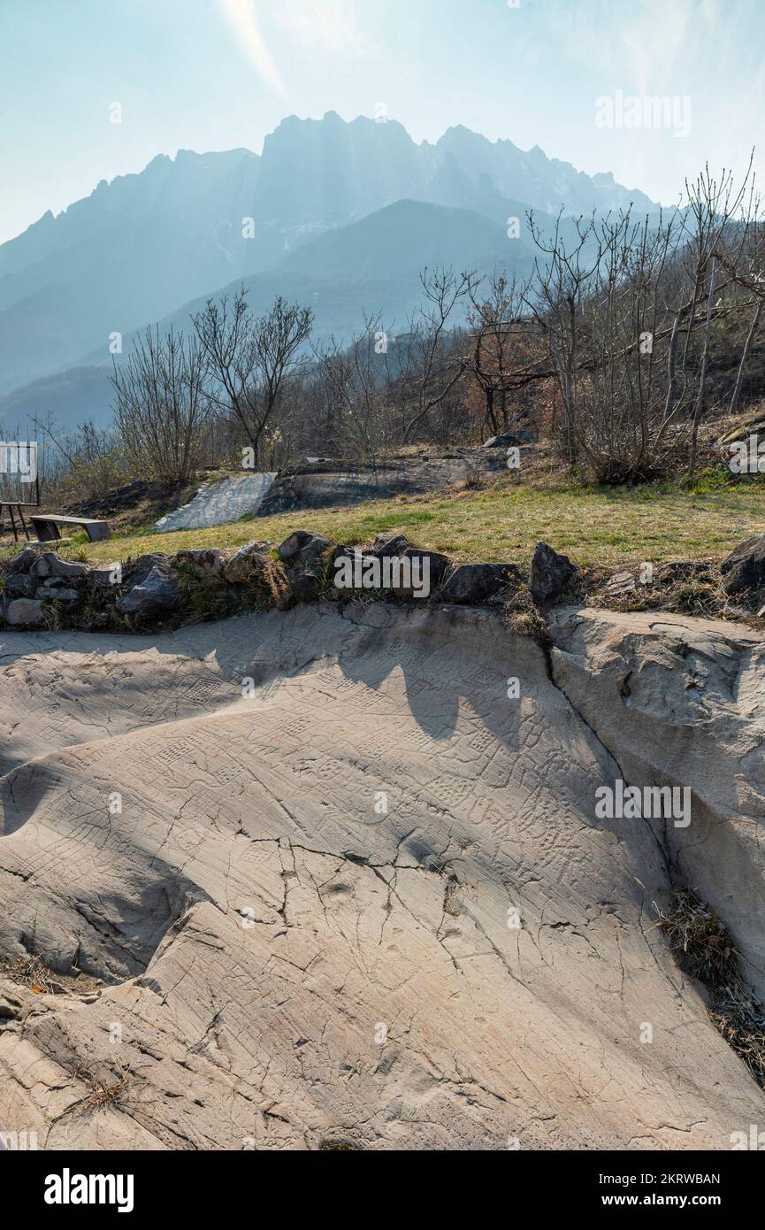 Ponte v hi-res stock photography and images - Alamy