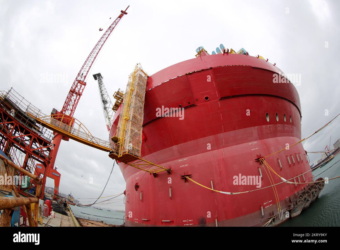 QINGDAO, CHINA - NOVEMBER 29, 2022 - The largest cylinder type floating ...