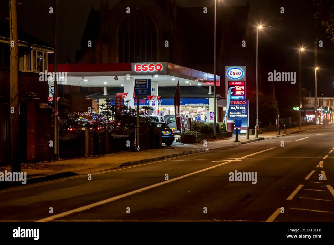 Busy ESSO garge and Tesco's, Wellingborough road, Northampton, England ...