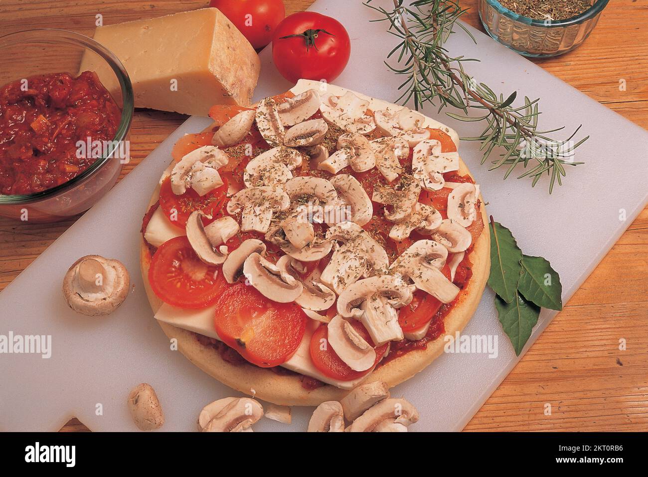 Mushroom and Mozzarella Topping on Pizza Stock Photo - Alamy