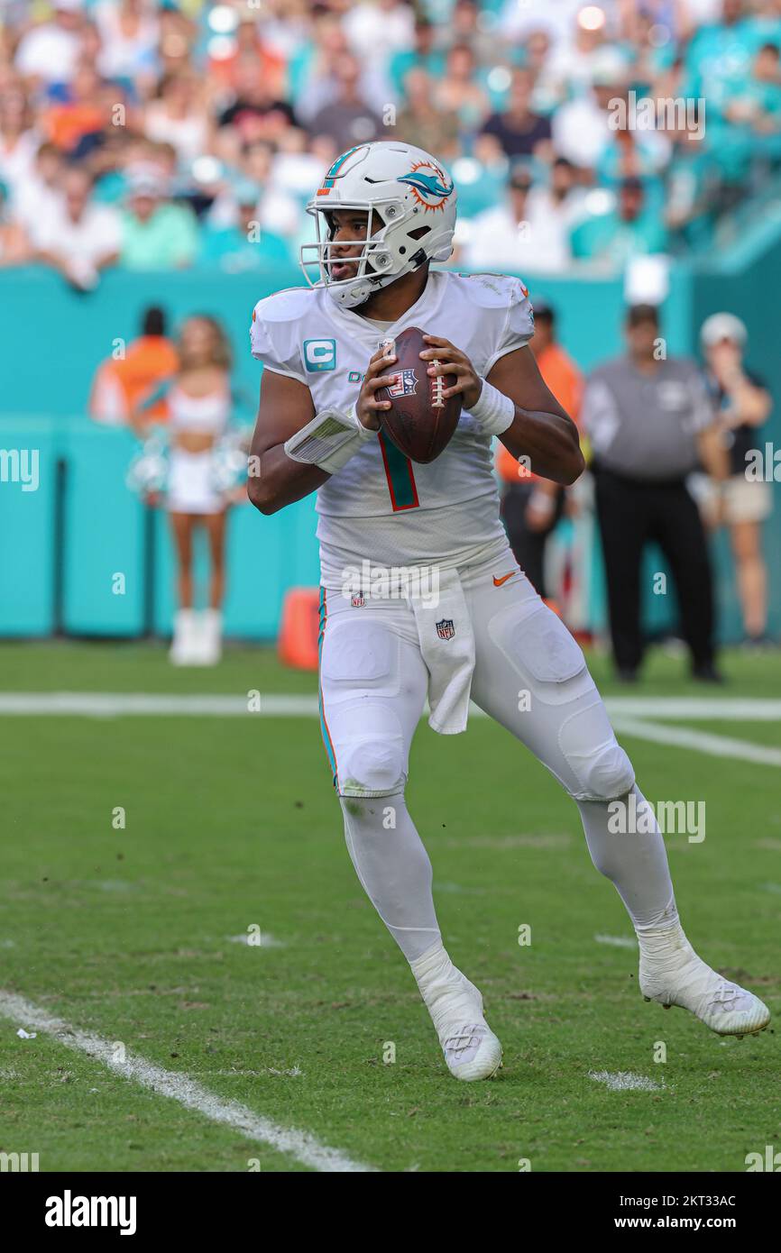 Miami. FL USA; Miami Dolphins quarterback Tua Tagovailoa (1) drops back to pass during an NFL ...
