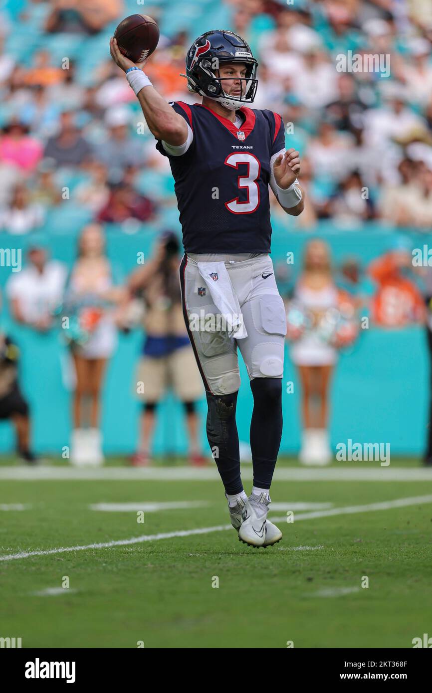 Miami. FL USA; Houston Texans quarterback Kyle Allen (3) drops back to ...