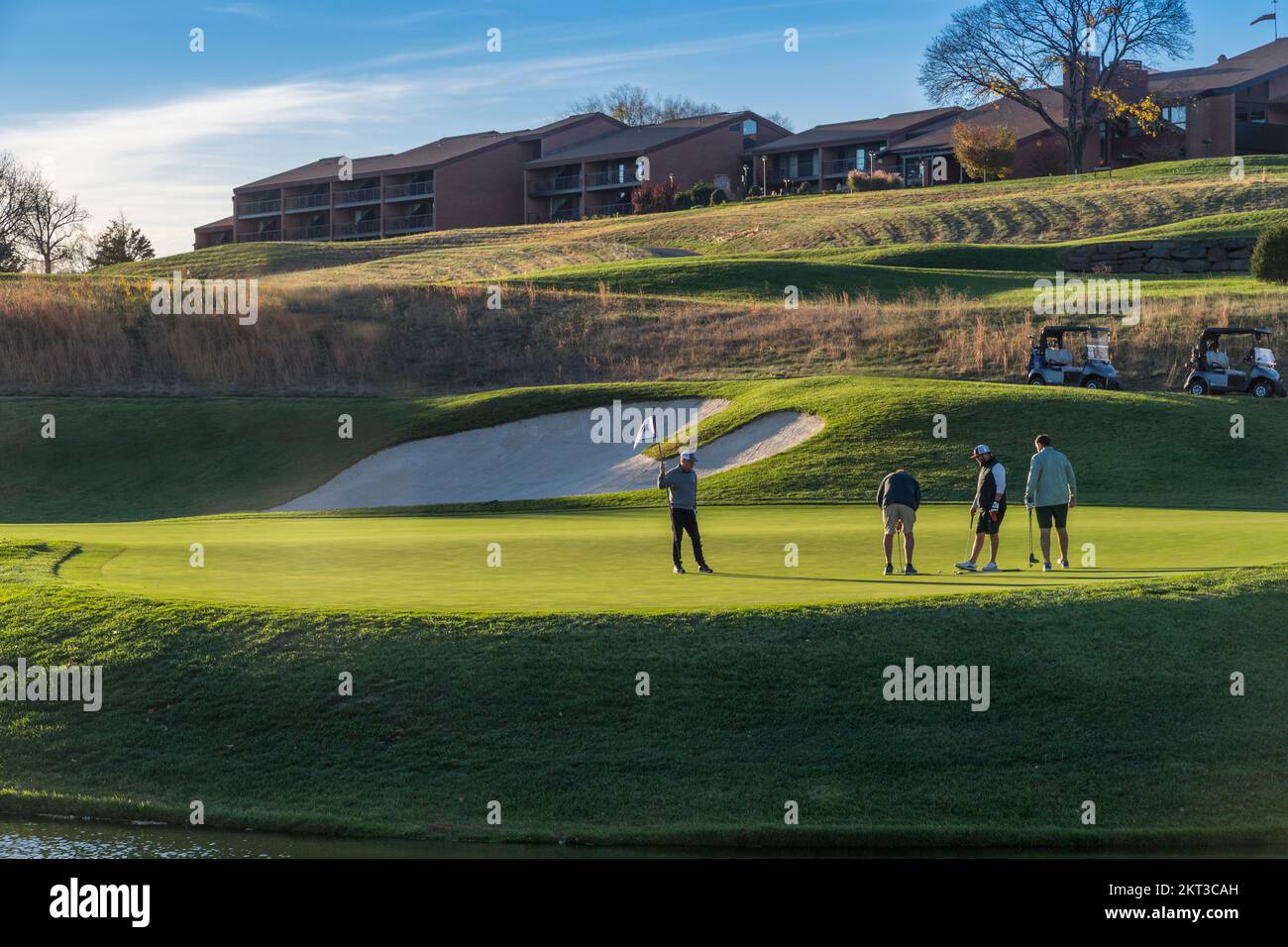 18th golf hole hi-res stock photography and images - Alamy