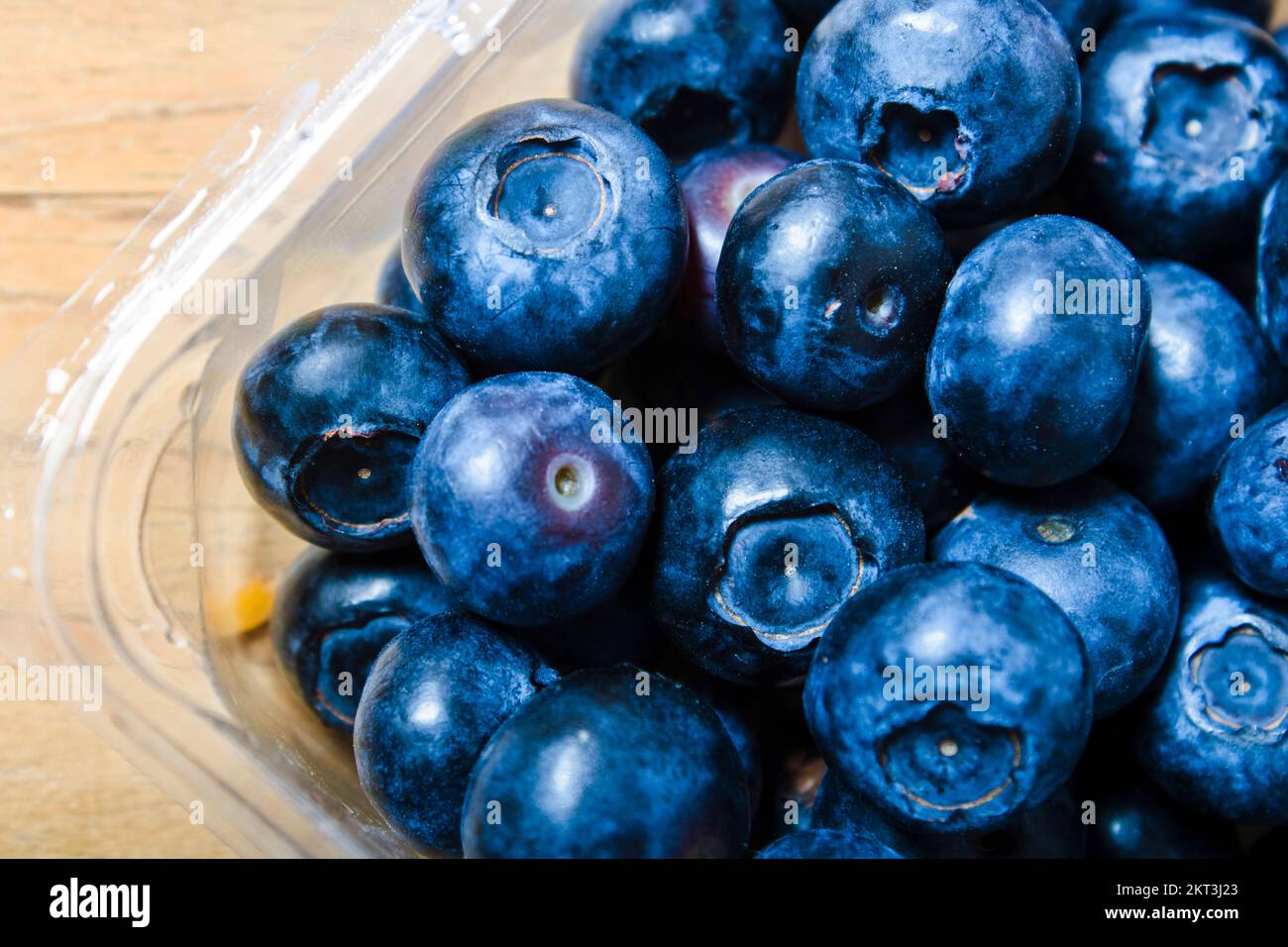 Clear punnet hi-res stock photography and images - Alamy