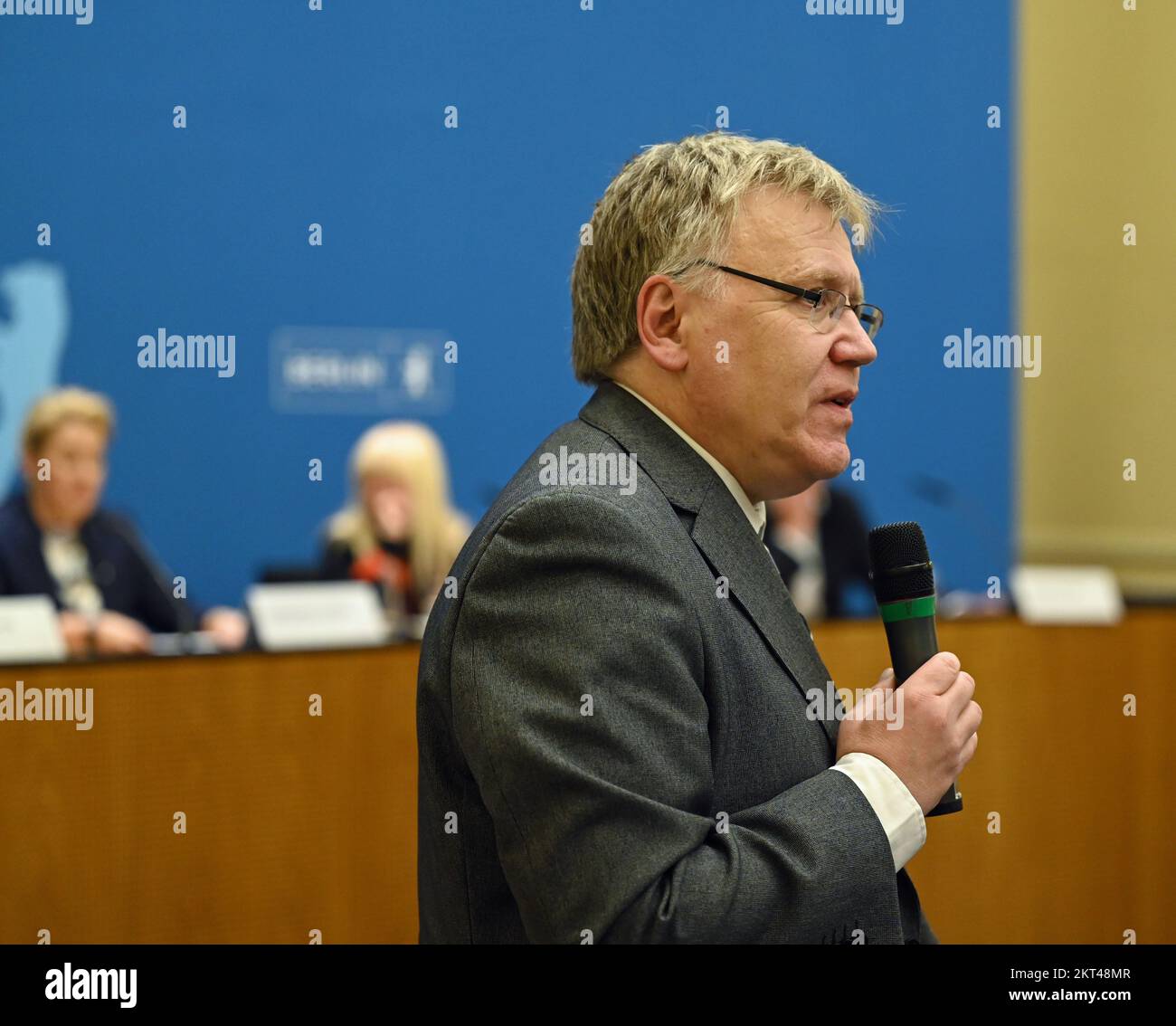 Berlin, Germany. 29th Nov, 2022. Stephan Bröchler, Chief Electoral ...